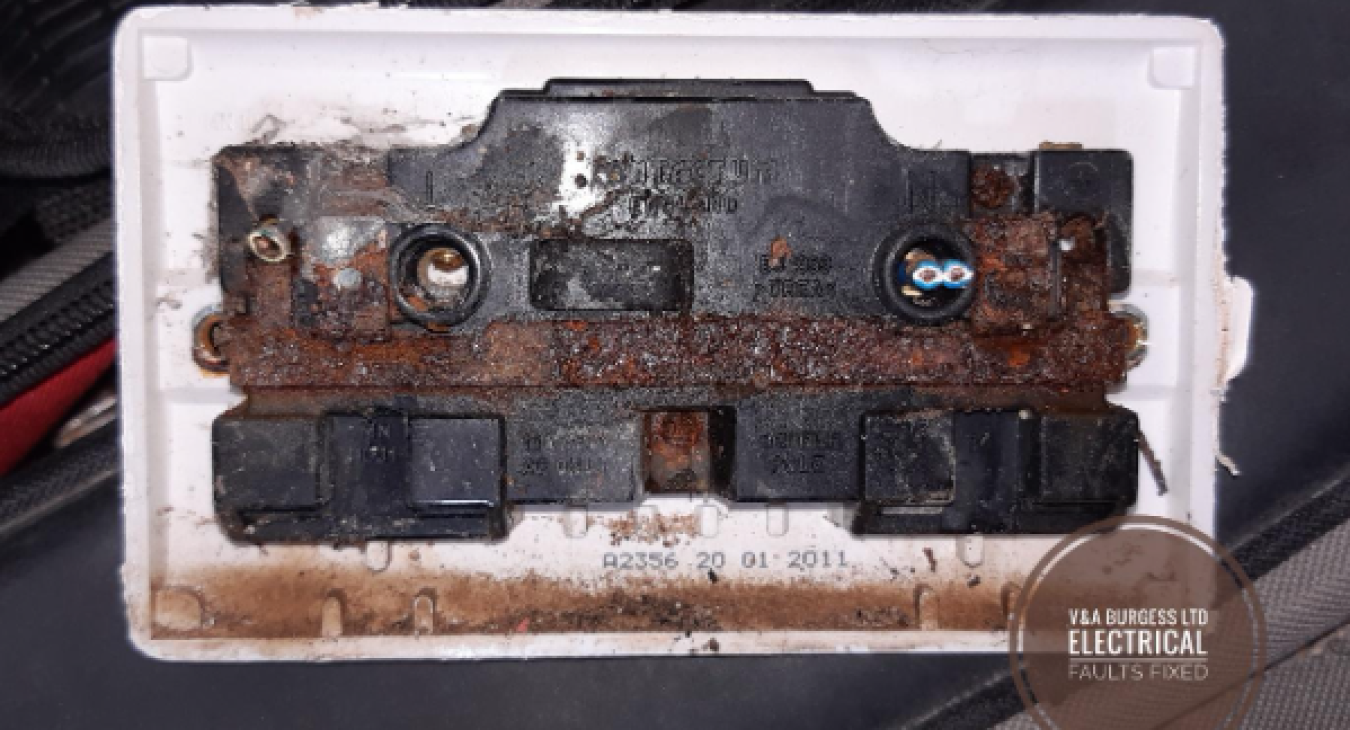 Electrical Plug Socket Corrosion Or Rust On Socket | Electrical Faults Fixed